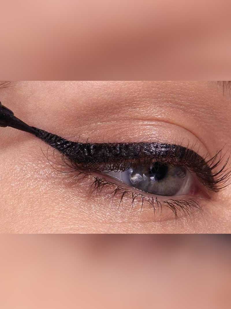 Eyeliner 101 Tips Tricks Hacks | Tips By Maybelline New York