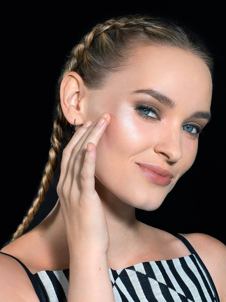 How To Color Correct Light | Tips By Maybelline New York